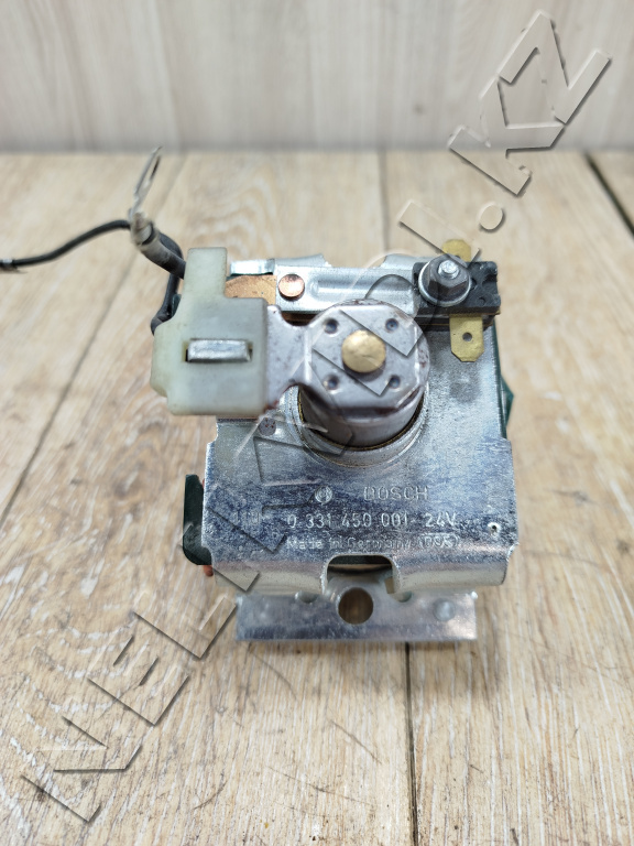 Втягивающее реле стартера BOSCH 0331450001 24v купить